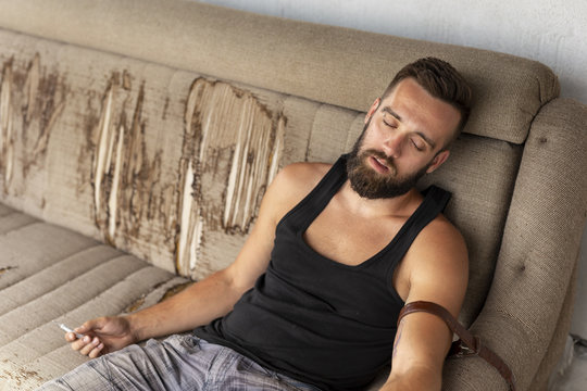 Junkie Bilder – Durchsuchen 36,531 Archivfotos, Vektorgrafiken und ...