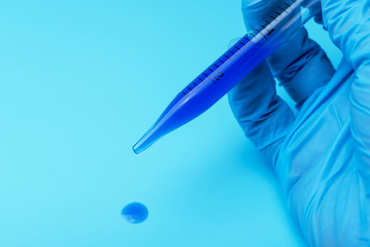 Pippetting Images – Browse 60 Stock Photos, Vectors, and Video | Adobe ...