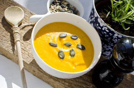 「Spoun」の写真素材 | 14件の無料イラスト画像 | Adobe Stock