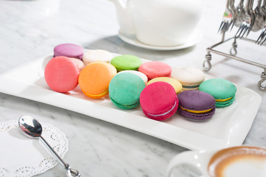 Magaroon bilder – Bläddra bland 80 stockfoton, vektorer och videor ...