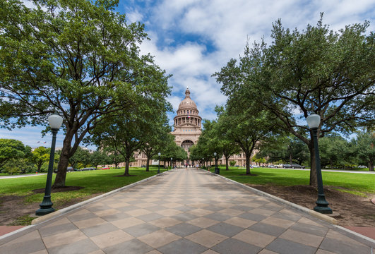 "Capitol Park"-Bilder: Stock-Fotos & -Videos. | Adobe Stock