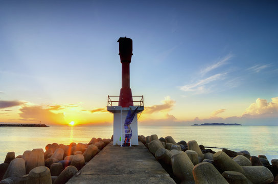 「Becon」の画像 - 1,631 件の Stock 写真、ベクターおよびビデオ | Adobe Stock