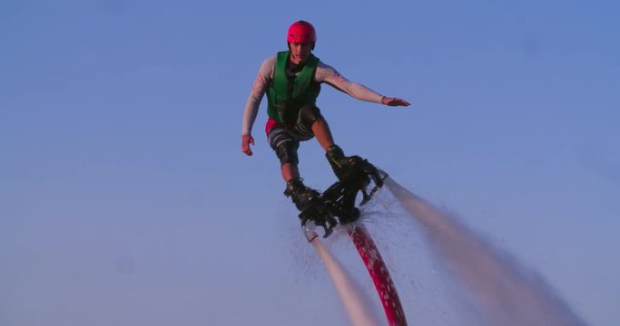 Flyboarding bilder – Bläddra bland 1,180 stockfoton, vektorer och ...