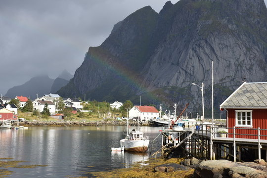 Mosken Bilder – Durchsuchen 485 Archivfotos, Vektorgrafiken und Videos ...