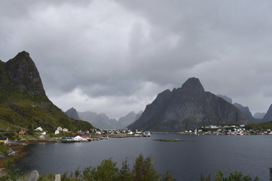 Mosken Bilder – Durchsuchen 485 Archivfotos, Vektorgrafiken und Videos ...