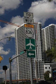 「836」の写真素材 | 149件の無料イラスト画像 | Adobe Stock