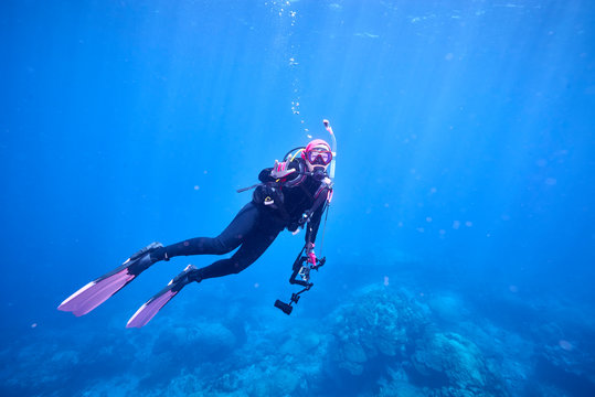 Taucher Bilder – Durchsuchen 328,641 Archivfotos, Vektorgrafiken und ...
