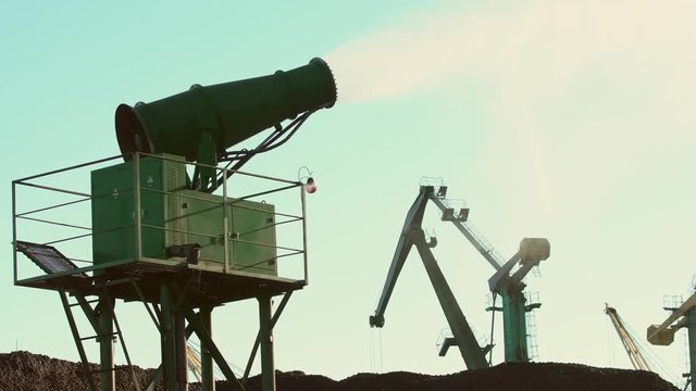 "Coal Terminal In Nakhodka"-Bilder: Stock-Fotos & -Videos. | Adobe Stock