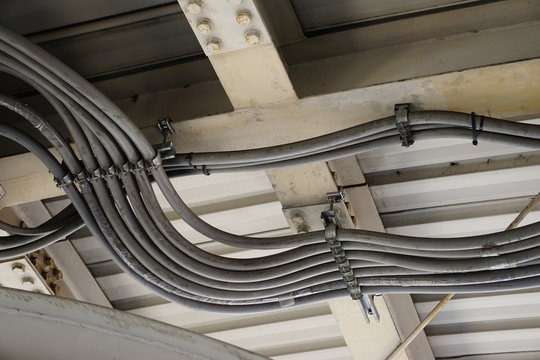 Conduits 이미지 – 찾아보기 1,298 스톡 사진, 벡터 및 비디오 | Adobe Stock