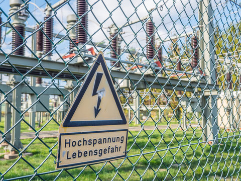 รูปภาพNetzspannung – เลือกดูภาพถ่ายสต็อก เวกเตอร์ และวิดีโอ97 | Adobe Stock