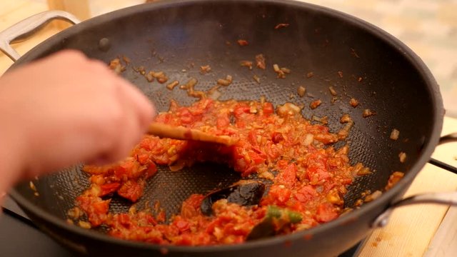 "Wok Cooking" Images – Browse 955 Stock Photos, Vectors, and Video ...