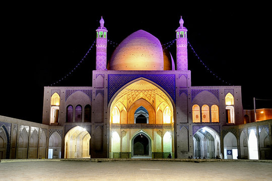 รูปภาพBozorg – เลือกดูภาพถ่ายสต็อก เวกเตอร์ และวิดีโอ337 | Adobe Stock