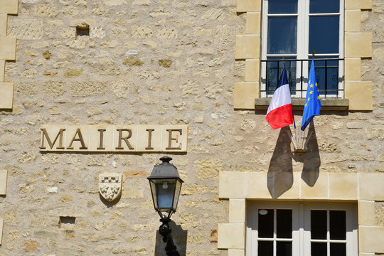 35 BEST Vexin IMAGES, STOCK PHOTOS & VECTORS | Adobe Stock