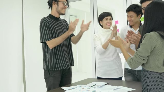 "Clapping Hand" Images – Browse 242 Stock Photos, Vectors, and Video ...