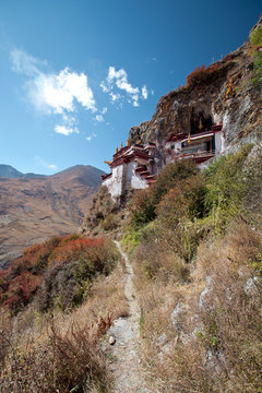 รูปภาพKyunglung – เลือกดูภาพถ่ายสต็อก เวกเตอร์ และวิดีโอ181 | Adobe Stock