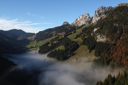 Jaunpass-Bilder: Stock-Fotos & -Videos. | Adobe Stock