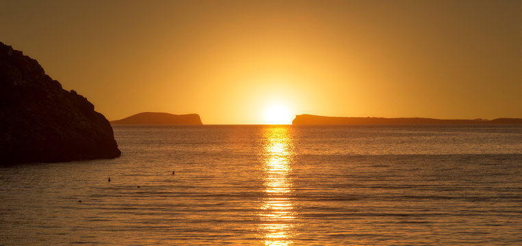 Realax Bilder – Durchsuchen 218 Archivfotos, Vektorgrafiken und Videos ...