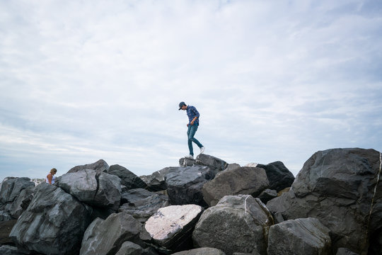 รูปภาพBolders – เลือกดูภาพถ่ายสต็อก เวกเตอร์ และวิดีโอ2,987 | Adobe Stock