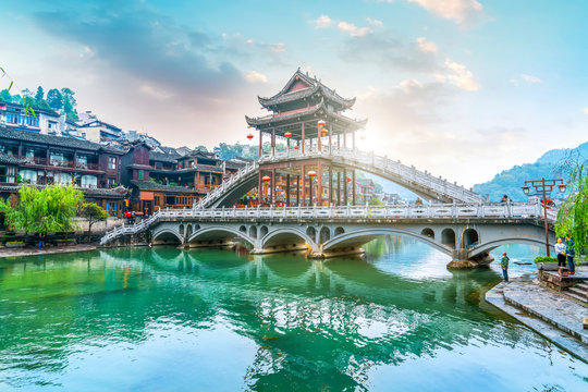 รูปภาพXiangxi – เลือกดูภาพถ่ายสต็อก เวกเตอร์ และวิดีโอ1,183 | Adobe Stock