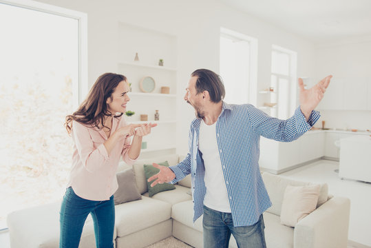 9,287 BEST Divorce Portrait IMAGES, STOCK PHOTOS & VECTORS | Adobe Stock