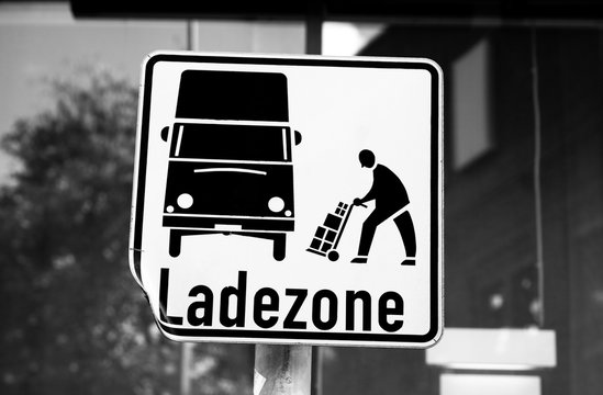 Ladezone bilder – Bläddra bland 98 stockfoton, vektorer och videor ...