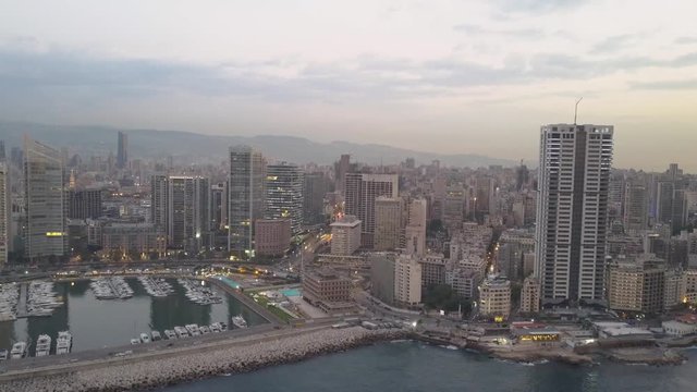 Beirut Bilder – Durchsuchen 14,536 Archivfotos, Vektorgrafiken und ...