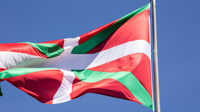 Ikurrina Billeder – Gennemse 824 stockfotos, vektorer og videoer ...