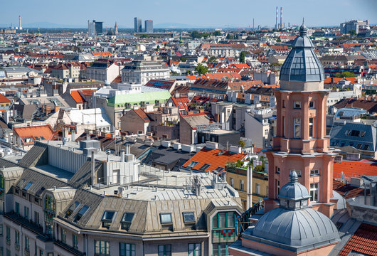 Haustrum Bilder – Durchsuchen 194 Archivfotos, Vektorgrafiken und ...