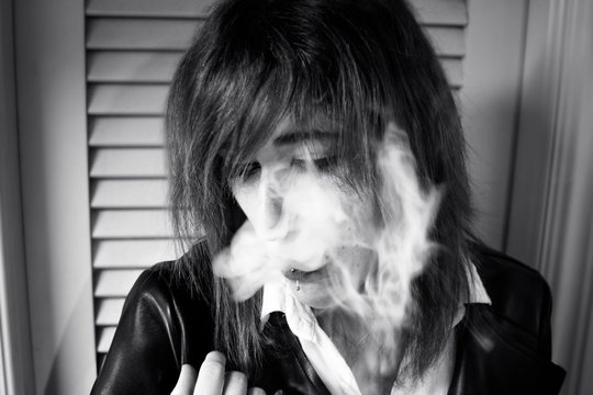 รูปภาพFumando – เลือกดูภาพถ่ายสต็อก เวกเตอร์ และวิดีโอ697 | Adobe Stock