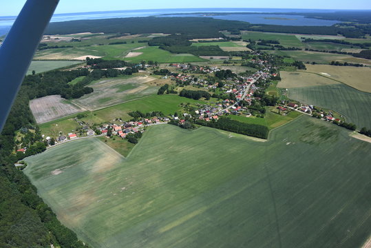 Luckow bilder – Bläddra bland 95 stockfoton, vektorer och videor ...