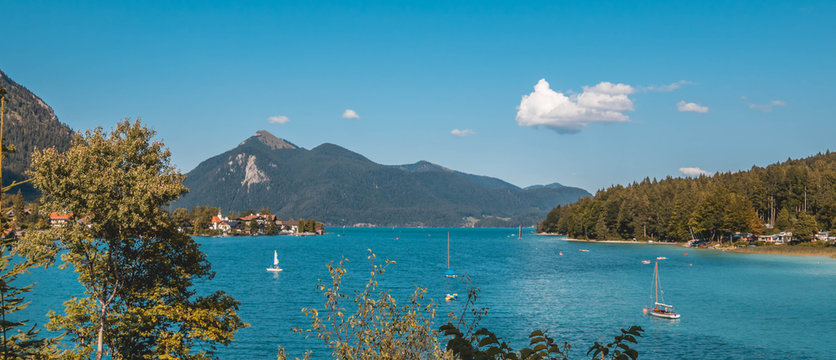 Walchensee bilder – Bläddra bland 6,067 stockfoton, vektorer och videor ...