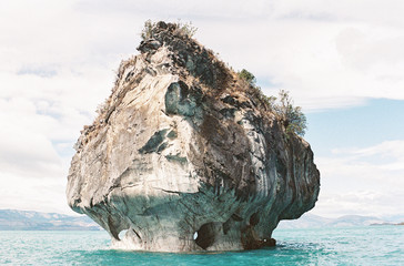 15+ Free rock in water pictures - Pikwizard