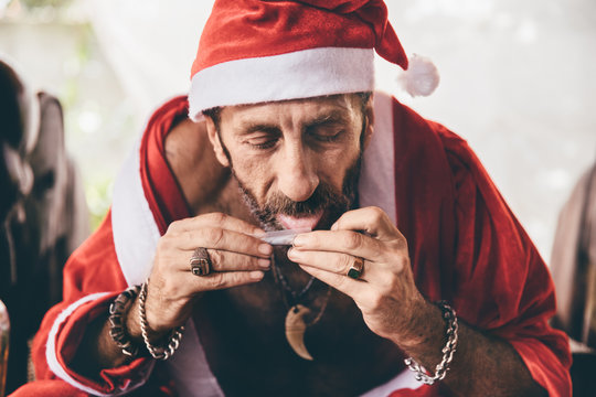 「Weed Santa」の写真素材 | 9,564件の無料イラスト画像 | Adobe Stock