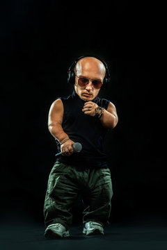 Dwarfism bilder – Bläddra bland 1,659 stockfoton, vektorer och videor ...