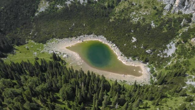 Jablan Bilder – Durchsuchen 35 Archivfotos, Vektorgrafiken und Videos ...