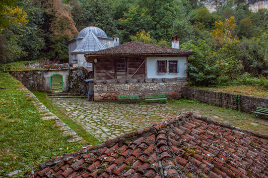 「Provize」の写真素材 | 1件の無料イラスト画像 | Adobe Stock