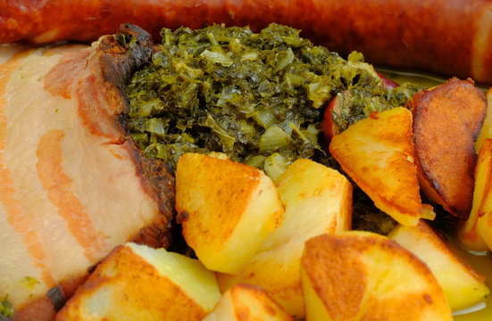 Kohlessen - Images et vidéos libres de droits | Adobe Stock