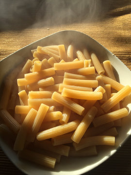 Maccheroni Images – Browse 491,222 Stock Photos, Vectors, and Video ...