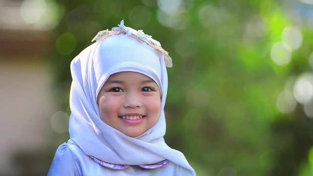 Muslim Children Images – Browse 72,998 Stock Photos, Vectors, and Video ...