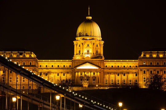 「Tonava」の写真素材 | 25件の無料イラスト画像 | Adobe Stock