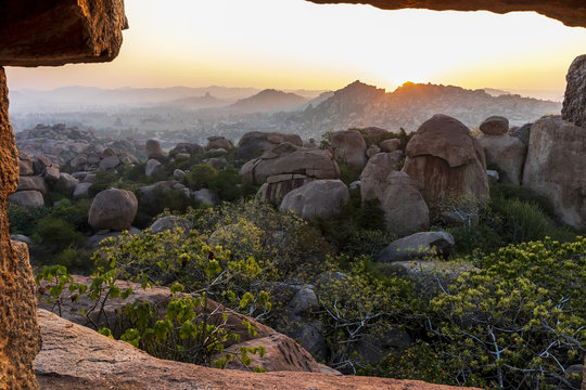 Humpi Bilder – Durchsuchen 605 Archivfotos, Vektorgrafiken und Videos ...