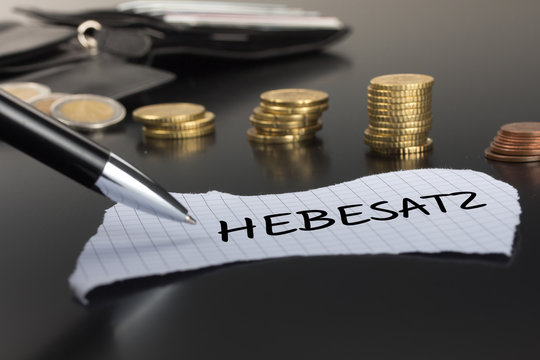 「Hebesatz」の写真素材 | 58件の無料イラスト画像 | Adobe Stock