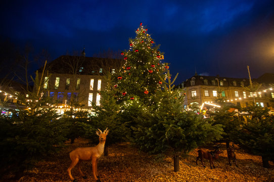 Christkindel Bilder – Durchsuchen 546 Archivfotos, Vektorgrafiken und ...