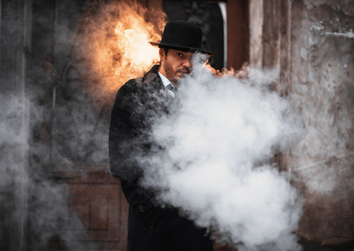 Ex-Smoker Bilder – Durchsuchen 1,108 Archivfotos, Vektorgrafiken und ...