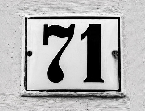 "Hausnummer 71" Images – Browse 6 Stock Photos, Vectors, and Video ...