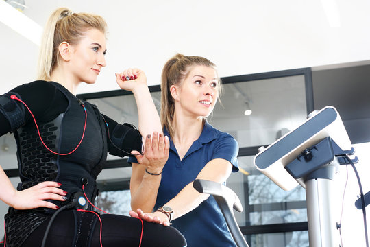 Trening bilder – Bläddra bland 1,789 stockfoton, vektorer och videor ...