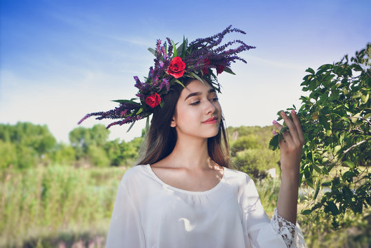 Kupalo Bilder – Durchsuchen 3,611 Archivfotos, Vektorgrafiken und ...