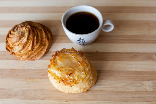 Mufin Images – Browse 225 Stock Photos, Vectors, and Video | Adobe Stock