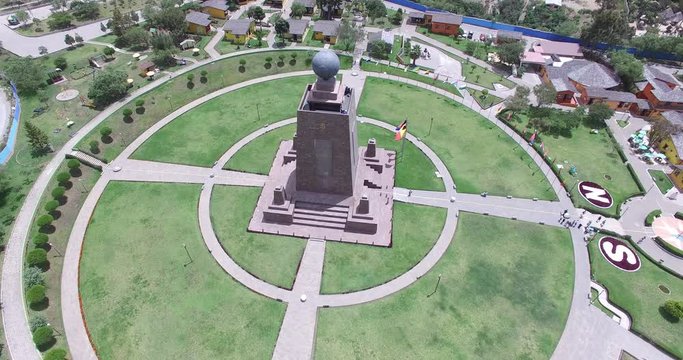 "Mitad Del Mundo" Images – Browse 775 Stock Photos, Vectors, and Video ...