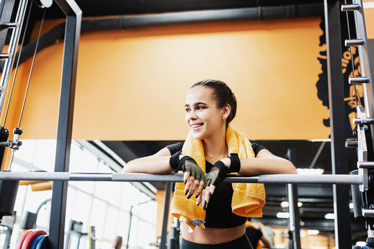 รูปภาพGrueling – เลือกดูภาพถ่ายสต็อก เวกเตอร์ และวิดีโอ19,832 | Adobe Stock